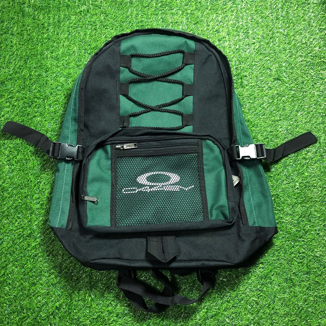 Oakley Backpack, Men's Fashion, Bags, Backpacks on Carousell