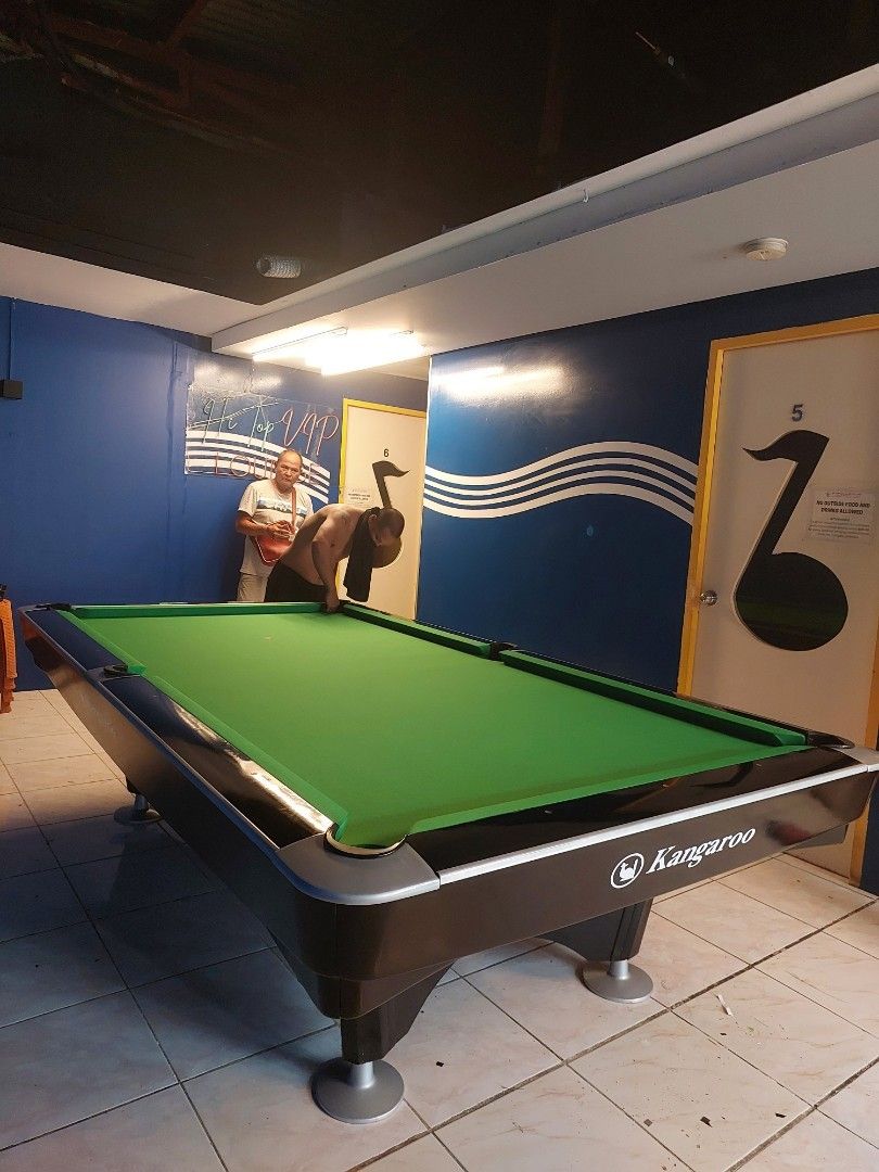 ORIGINAL KANGAROO STANDARD BILLIARD TABLE, Sports Equipment, Sports ...