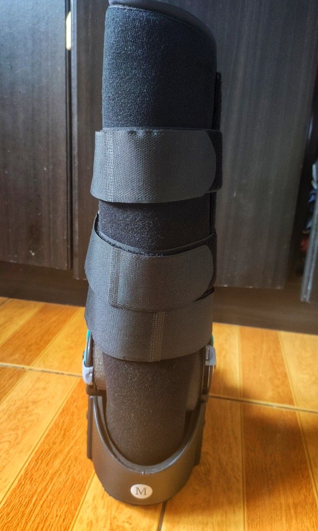 ORTHOPEDIC AIR CAST BOOT, Health & Nutrition, Braces, Support ...