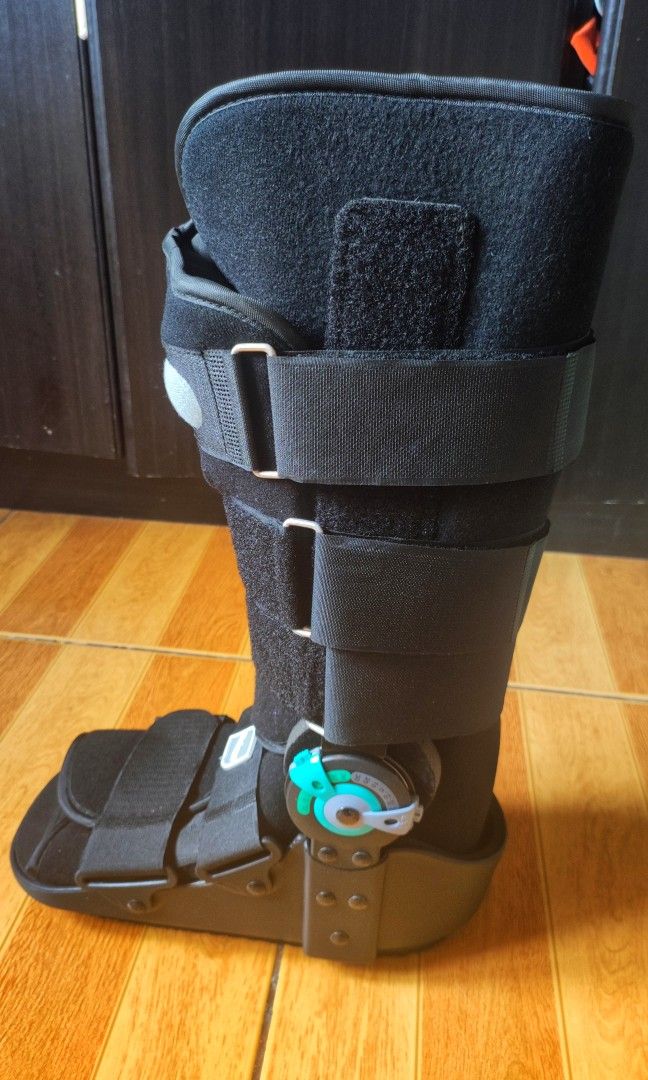 ORTHOPEDIC AIR CAST BOOT, Health & Nutrition, Braces, Support ...