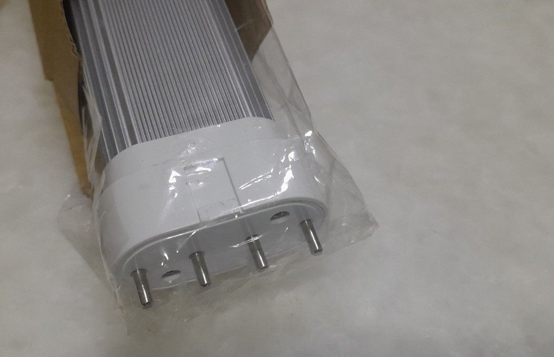 Osram LED 4 pins ceiling tube, Furniture & Home Living, Lighting & Fans ...