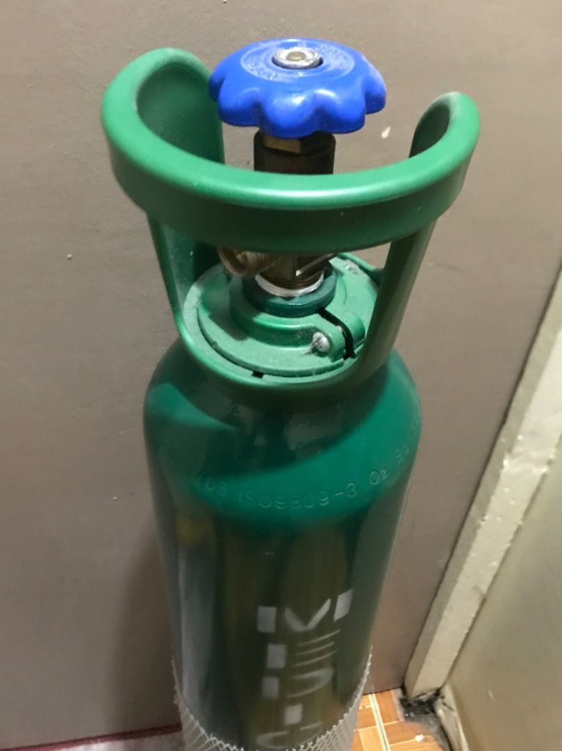 Oxygen Tank 15lbs, Health & Nutrition, Medical Supplies & Tools on ...