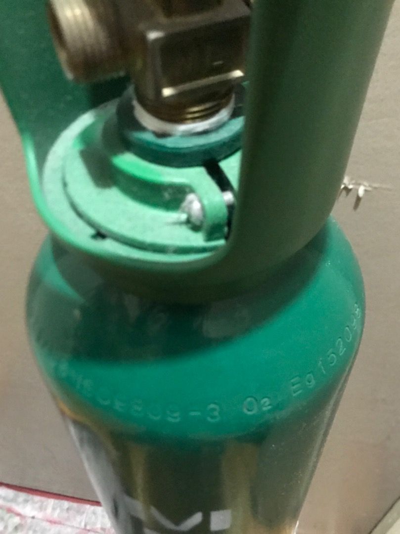 Oxygen Tank 15lbs, Health & Nutrition, Medical Supplies & Tools on ...