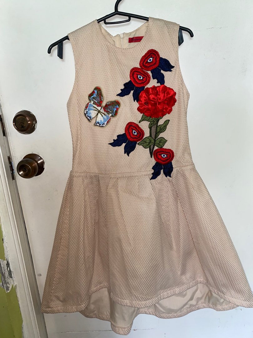 PEPPERMINT DRESS, Women's Fashion, Dresses & Sets, Dresses on Carousell