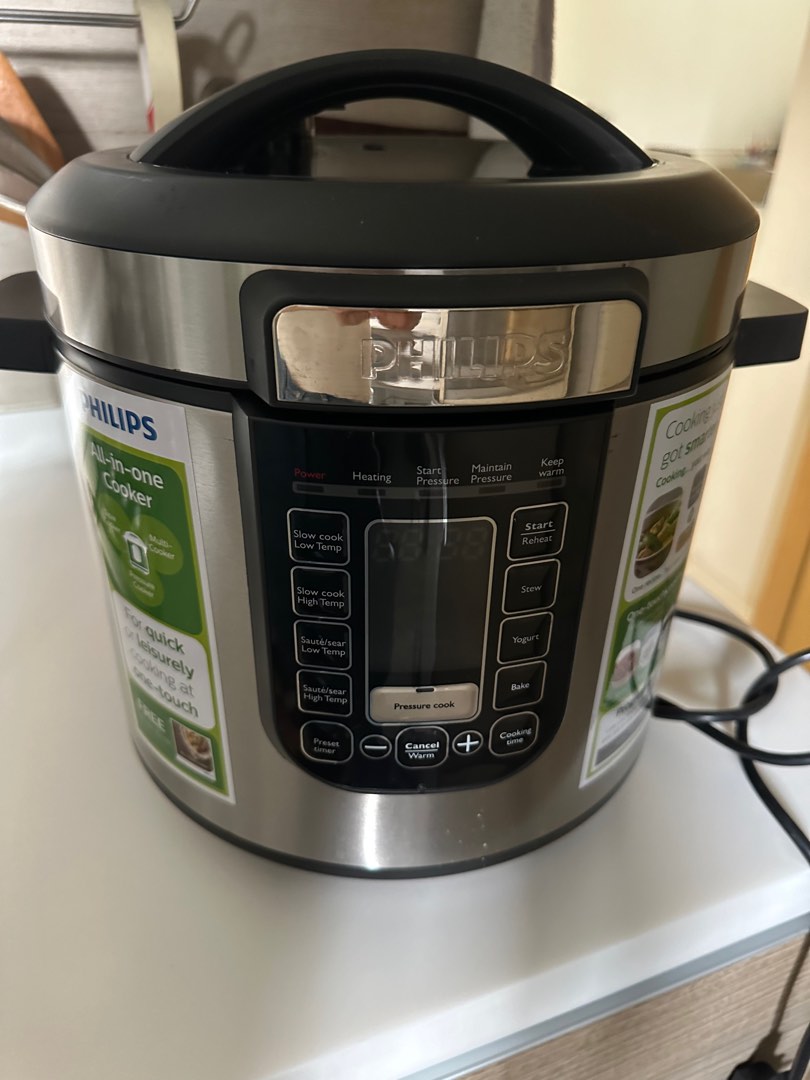 Philips HD2137 Pressure Cooker - 6 Liters capacity, TV & Home ...