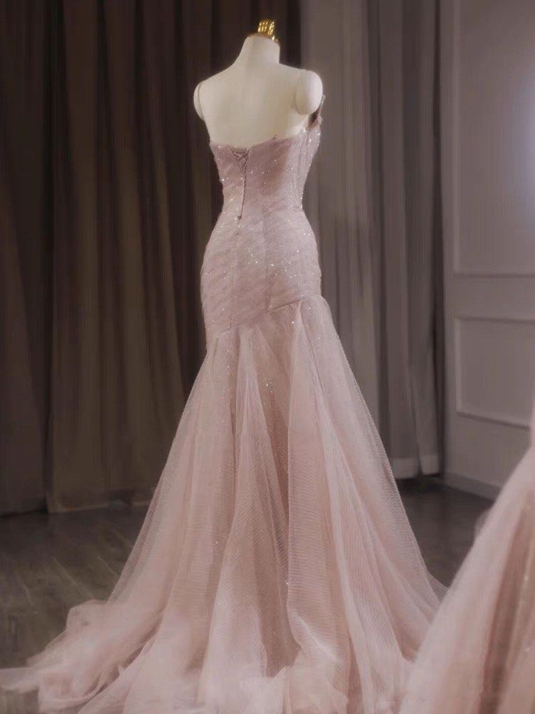 Pink Evening Gown/prom dress/night grown, Women's Fashion, Dresses ...