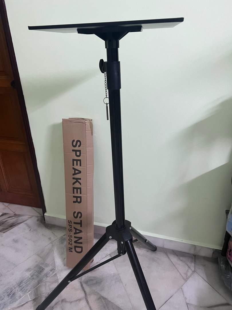 Projector laptop speaker tripod stand, Photography, Photography ...