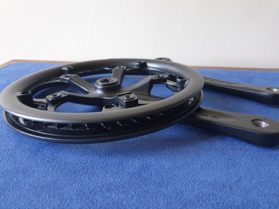 PROWHEEL Solid Crank set, Sports Equipment, Bicycles & Parts, Bicycles ...