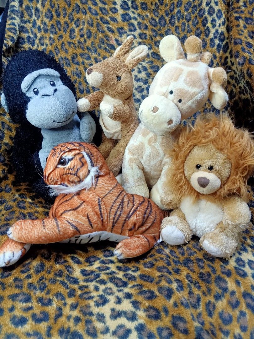 REALISTIC SAFARI / JUNGLE ANIMALS BUNDLE SET (Monkey / Kangaroo ...