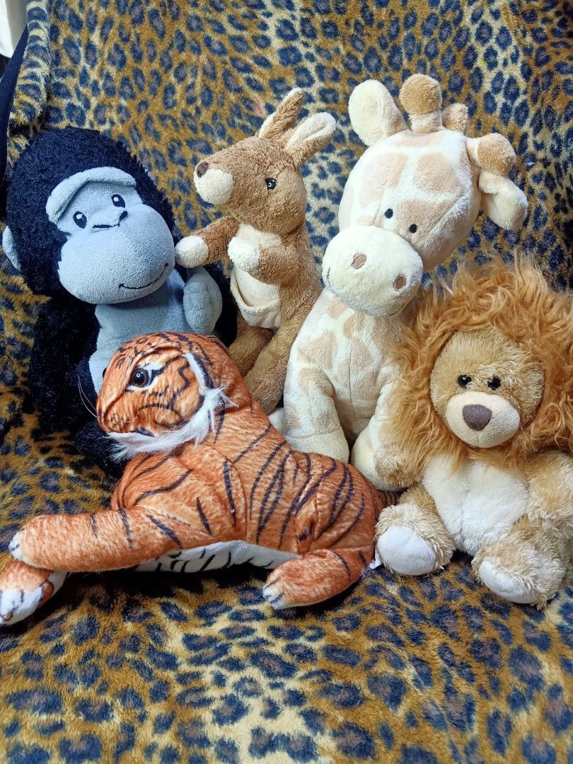 REALISTIC SAFARI / JUNGLE ANIMALS BUNDLE SET (Monkey / Kangaroo ...