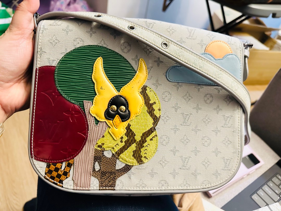 RUSH! Louis Vuitton Conte de Fees Limited, Luxury, Bags & Wallets on ...