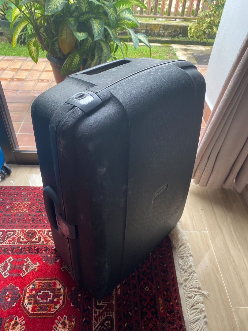 Samsonite Aeris Hardshell Case (2 wheel design) MEDIUM SIZE BLACK CASE ...
