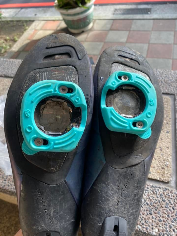 Secured with screws rubber covers for Wahoo Speedplay cleats., Sports Equipment, Bicycles ...