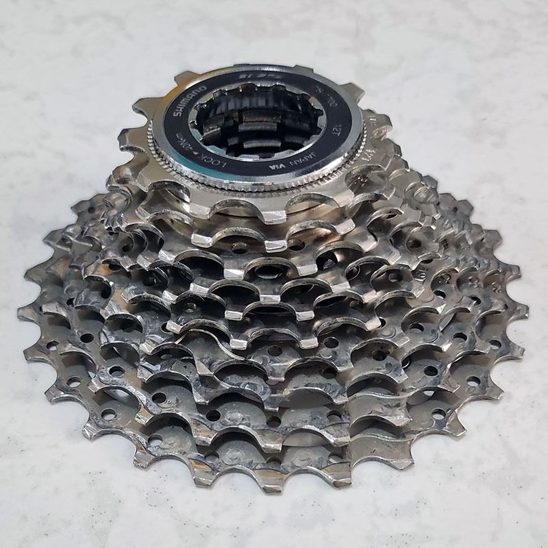 Shimano 105 CS-5700 10 speed cassette (12-27T), Sports Equipment ...