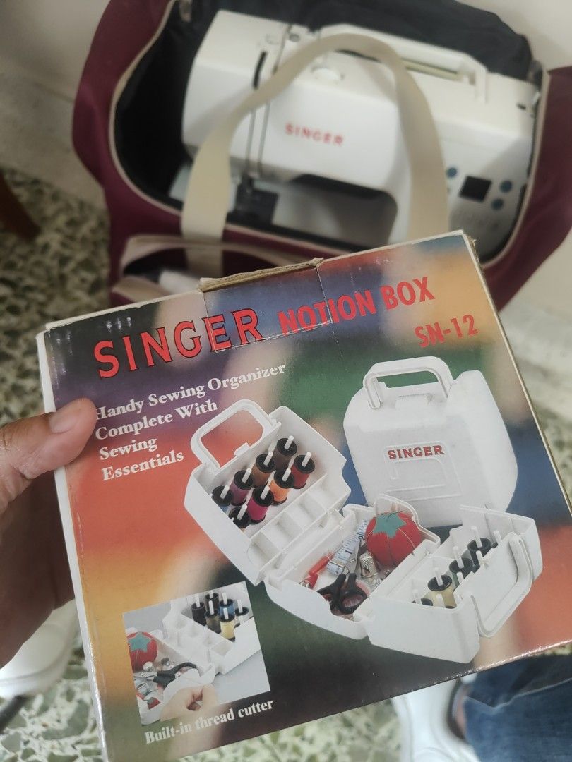 Selling together 2 sets Singer portable sewing machine, Hobbies & Toys ...