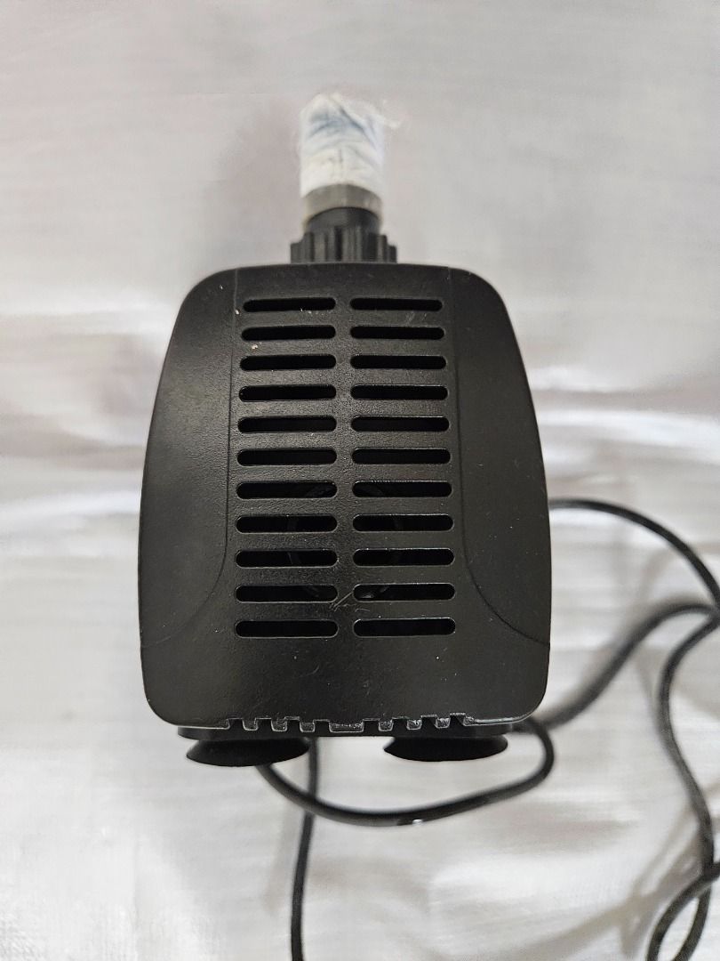 SOBO WP-5000 Submersible Pump, Pet Supplies, Homes & Other Pet Accessories on Carousell