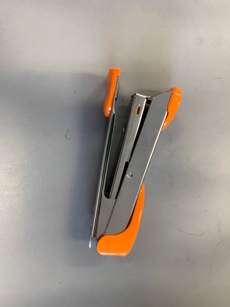 Stapler, Hobbies & Toys, Stationery & Craft, Stationery & School ...