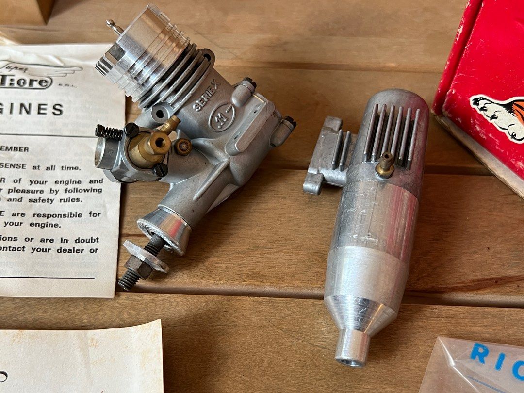 “SuperTigre” Gas /Nitro Engine for Model Planes, Sports Equipment ...