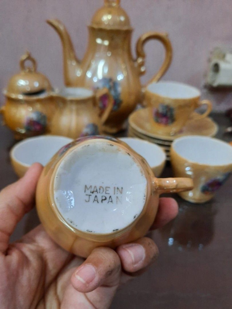 Tea set mini motif eropa antik, Antik, Pajangan di Carousell