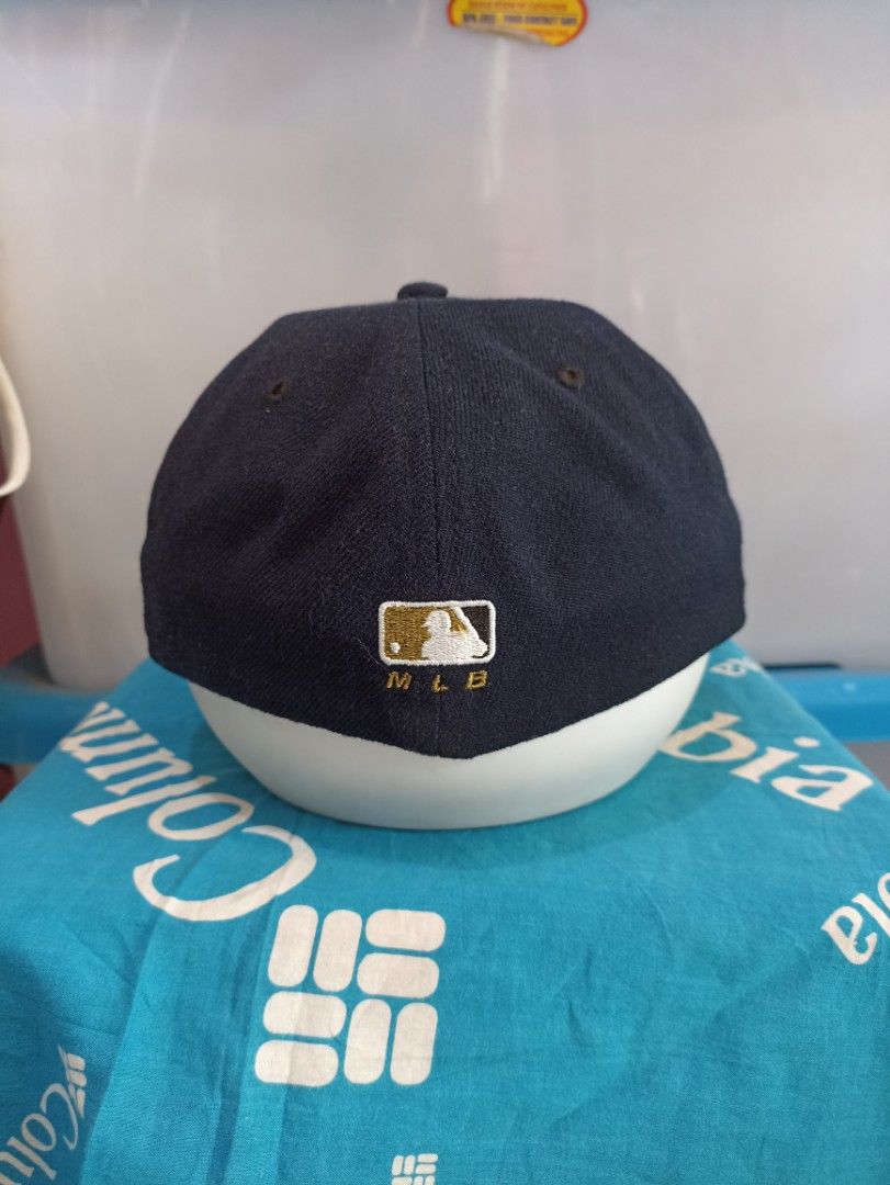 Topi MLB Logo NY Hitam, Fesyen Pria, Aksesoris, Topi di Carousell