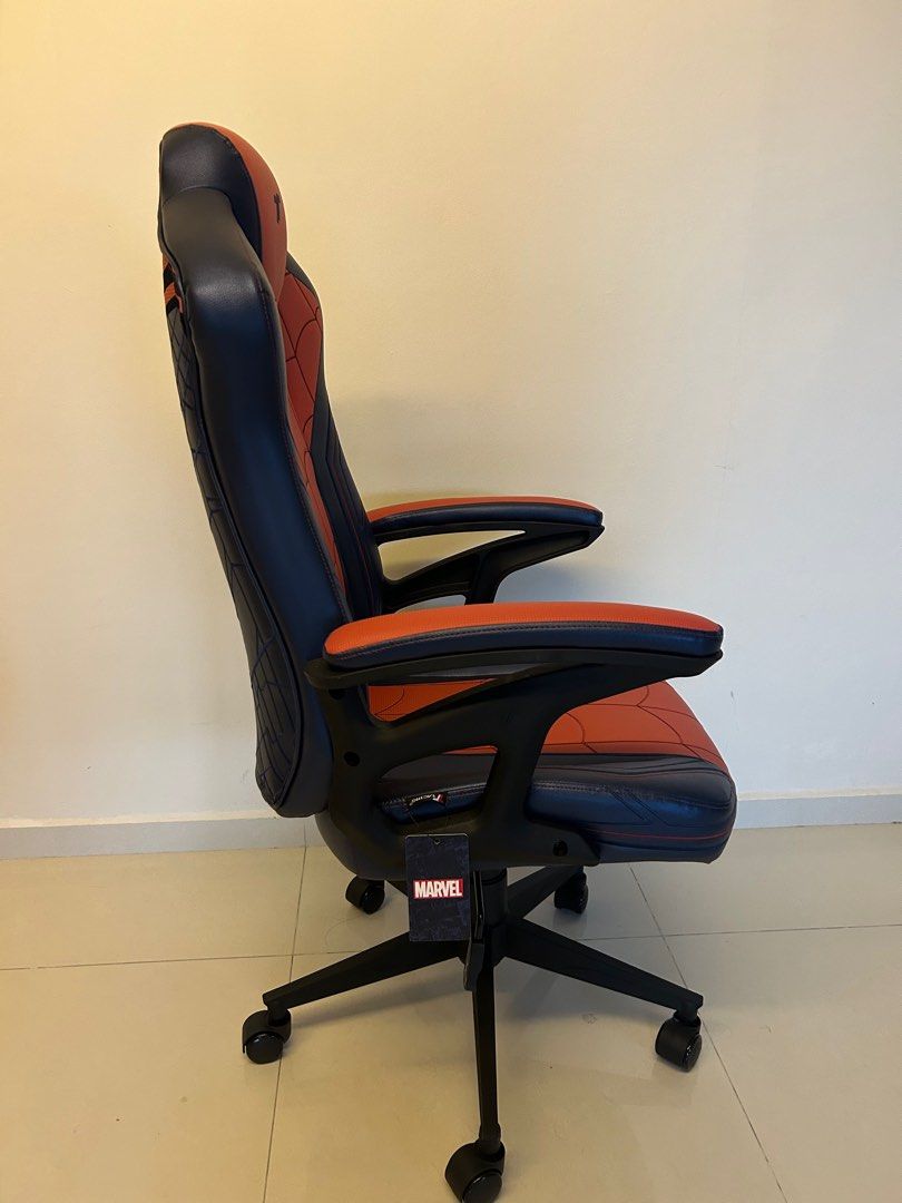 TTRacing Duo V4 Gaming Chair - Spider-Man Edition, Furniture & Home ...