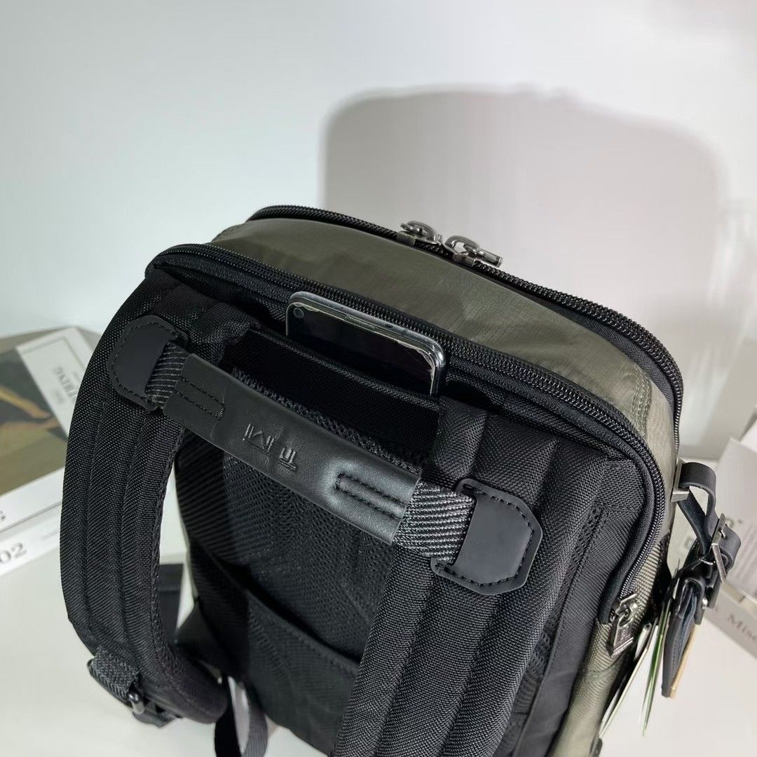 TUMI DYNAMIC BACKPACK, Men's Fashion, Bags, Backpacks on Carousell