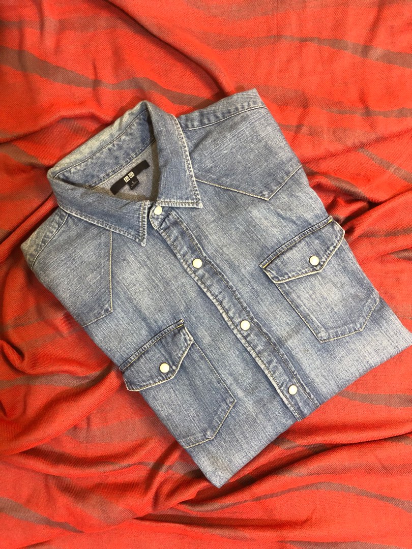 Uniqlo, Barang Mewah, Pakaian di Carousell