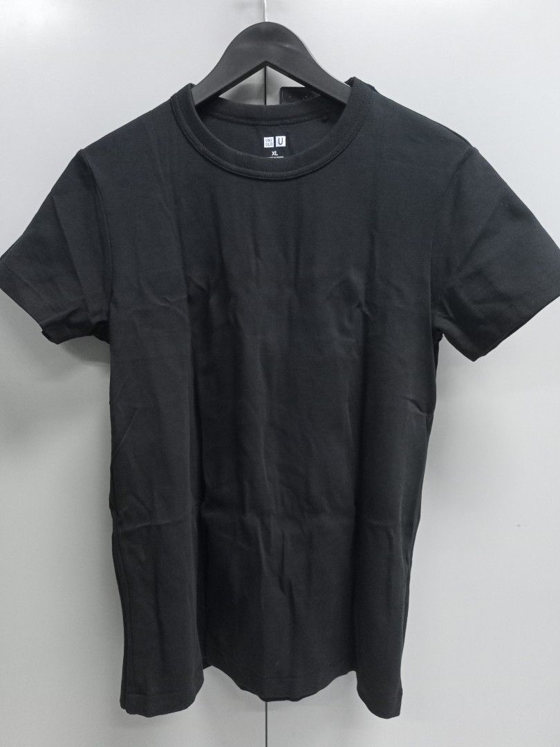Uniqlo U Crew Neck XL, Women's Fashion, Tops, Shirts on Carousell