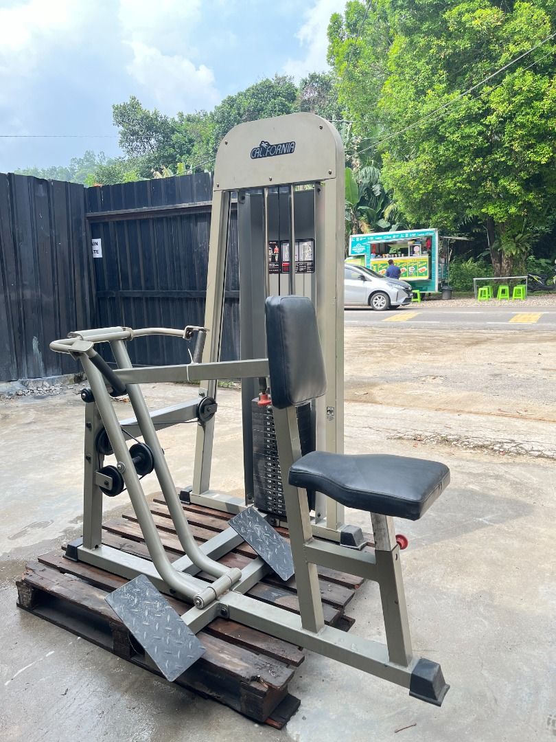 Used Vertical Row Gym Equipment Chest Muscle, Sports Equipment, Other ...