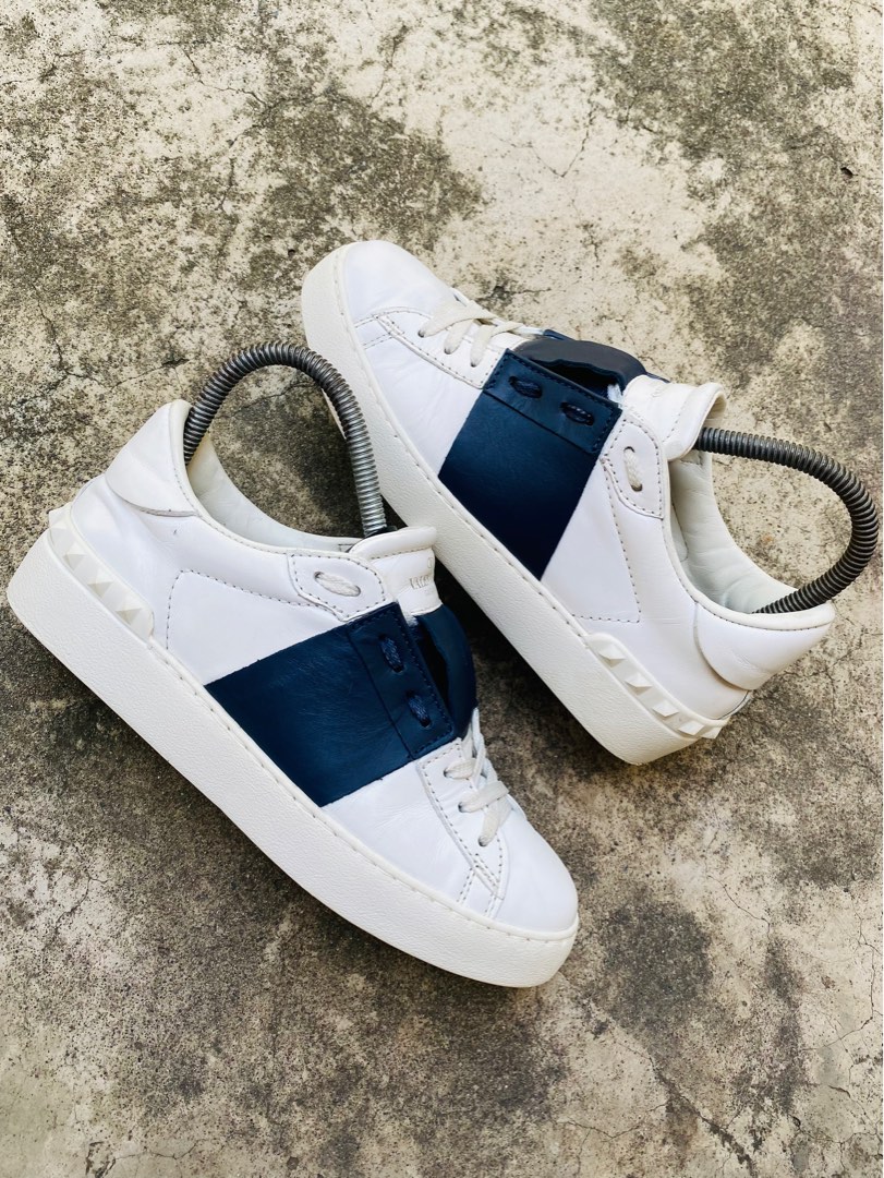 VALENTINO SNEAKERS, Women's Fashion, Footwear, Sneakers on Carousell