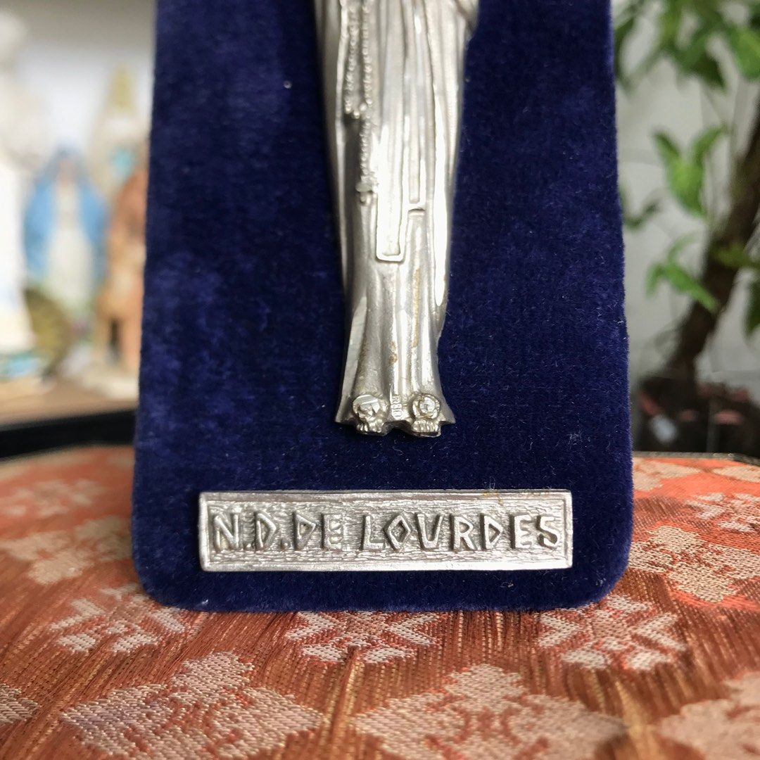 Vintage metal Our Lady Of Lourdes plaque., Hobbies & Toys, Memorabilia ...