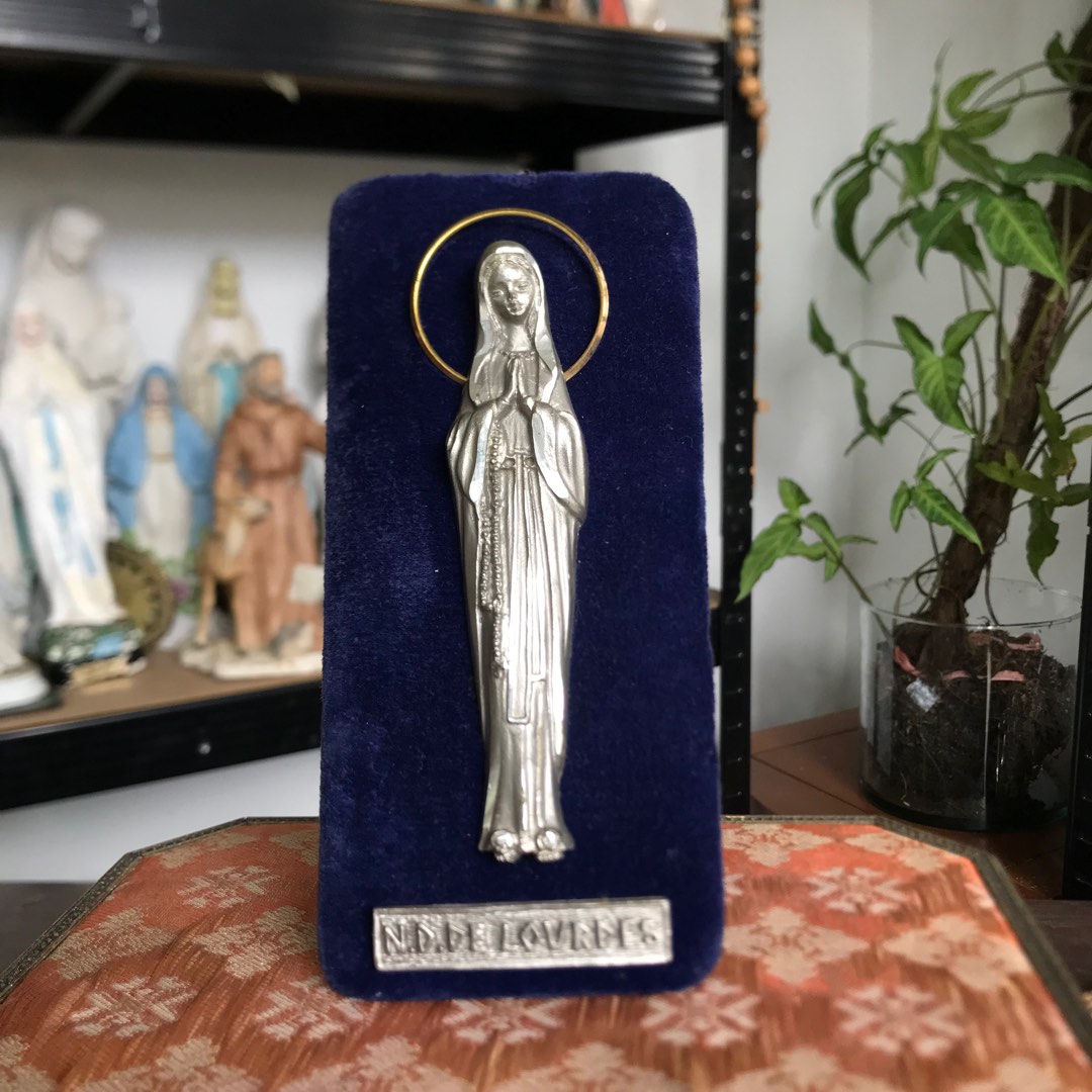 Vintage metal Our Lady Of Lourdes plaque., Hobbies & Toys, Memorabilia ...