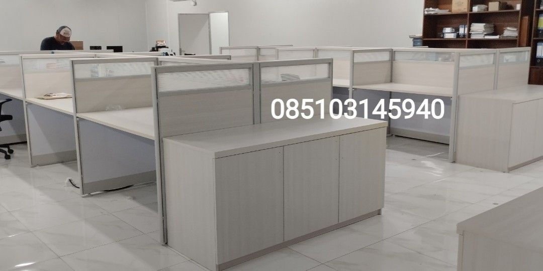 Workstation meja lapis hpl, Perabotan Rumah di Carousell