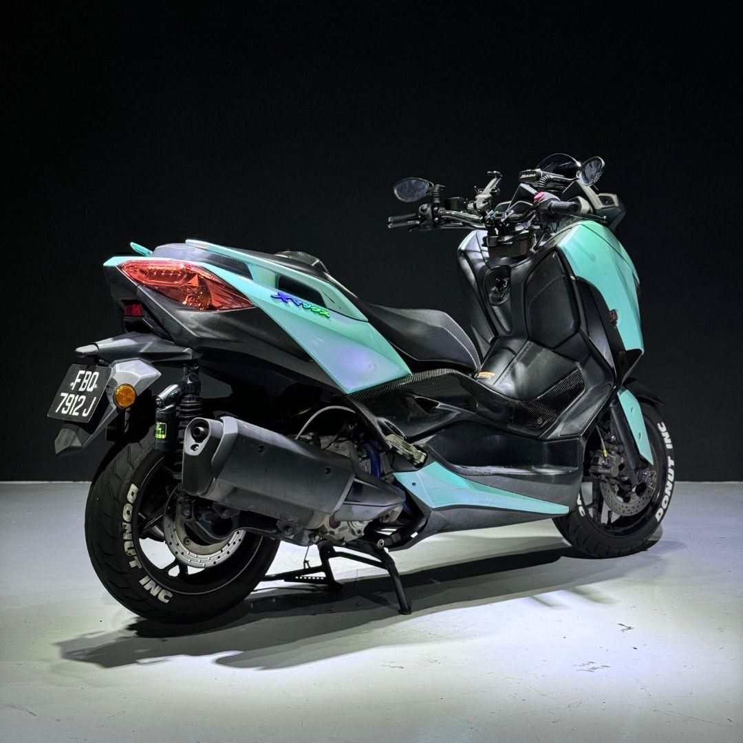 Yamaha XMAX 300, Motorcycles, Motorcycles for Sale, Class 2A on Carousell
