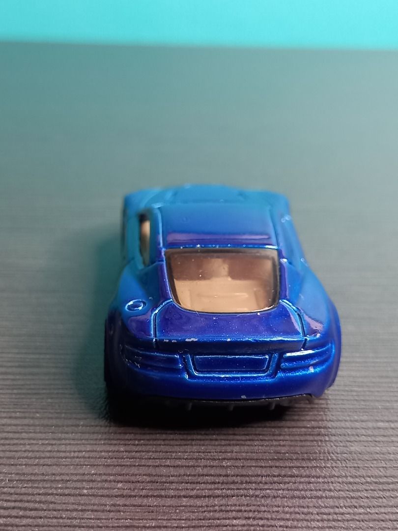 2010 Mattel Hot Wheels R6459 Aston Martin DBS Met Blue Diecast 1:64 ...