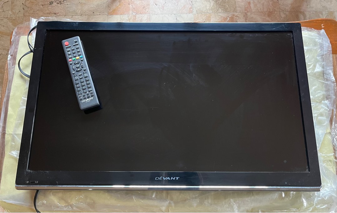 27 inch Devant TV with remote, TV stand, and wall brackets, TV & Home ...