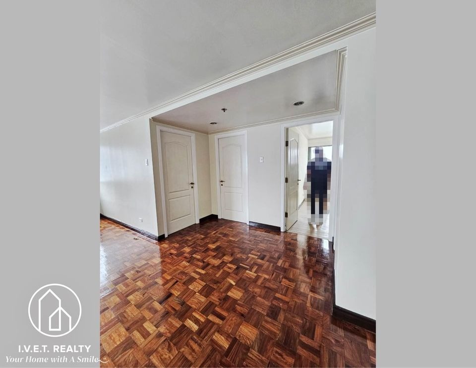 3BR unit for SALE located at Pioneer Highlands Mandaluyong City ID 2023 ...