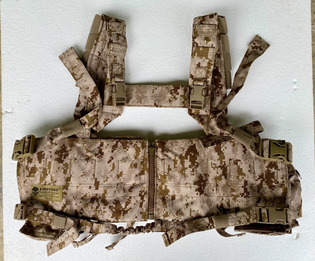 AOR1 LBT 1961A Chest Rig, Sports Equipment, Sports & Games, Combat ...