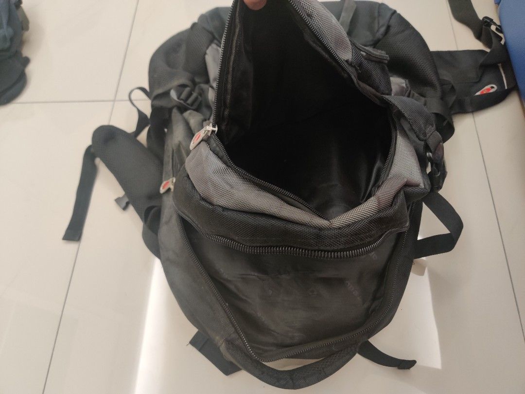 apacs 30L Haversack, Men's Fashion, Bags, Backpacks on Carousell