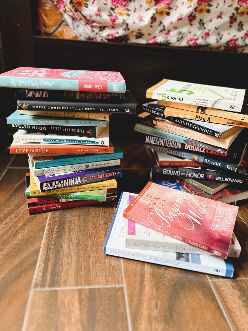 Assorted new and lightly used books, Hobbies & Toys, Books & Magazines ...