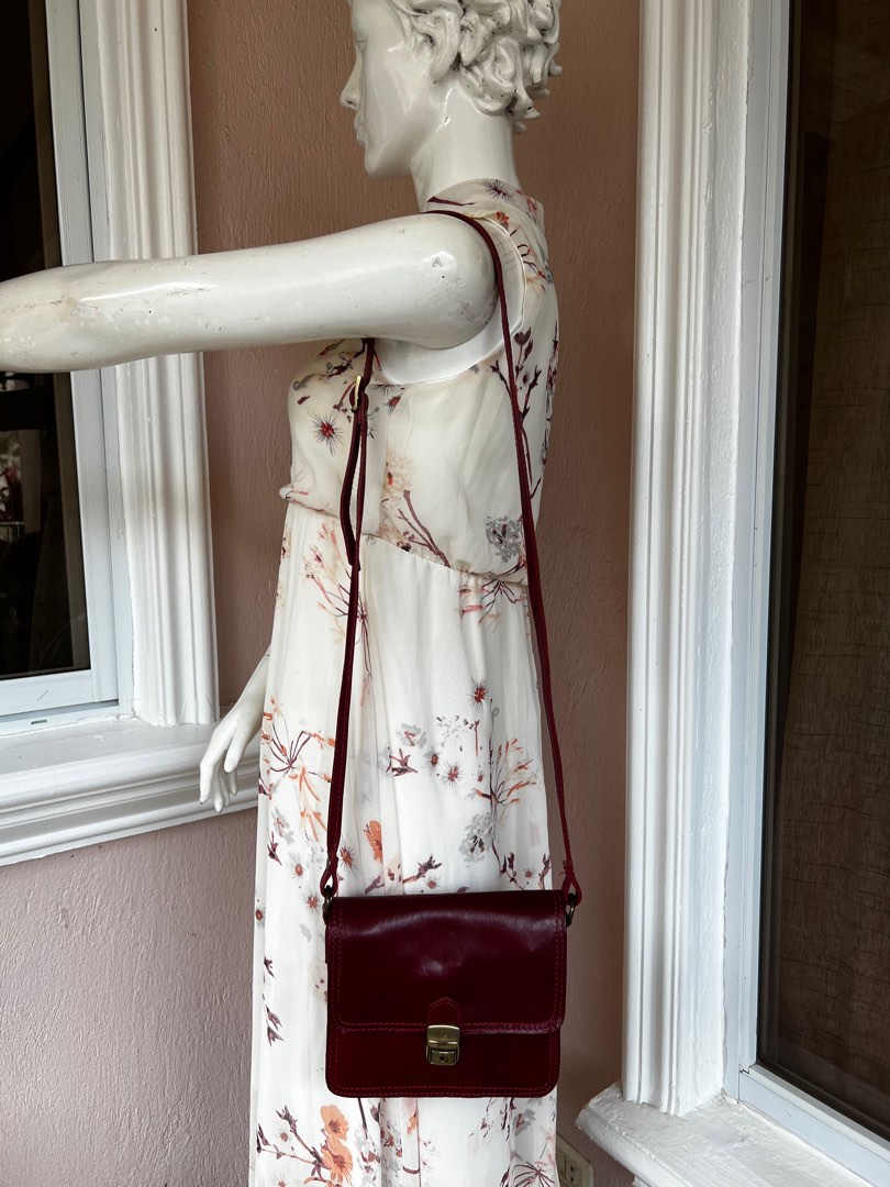 Authentic FLORENCE Crossbody Leather Bag in Red, Women's Fashion, Bags ...