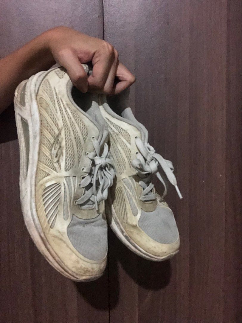 Authentic world balance white sneakers, Men's Fashion, Footwear ...
