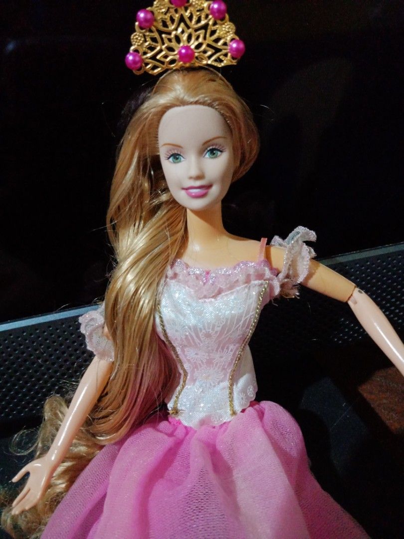 Barbie as Clara in The Nutcracker (Installment), Hobbies & Toys, Toys ...