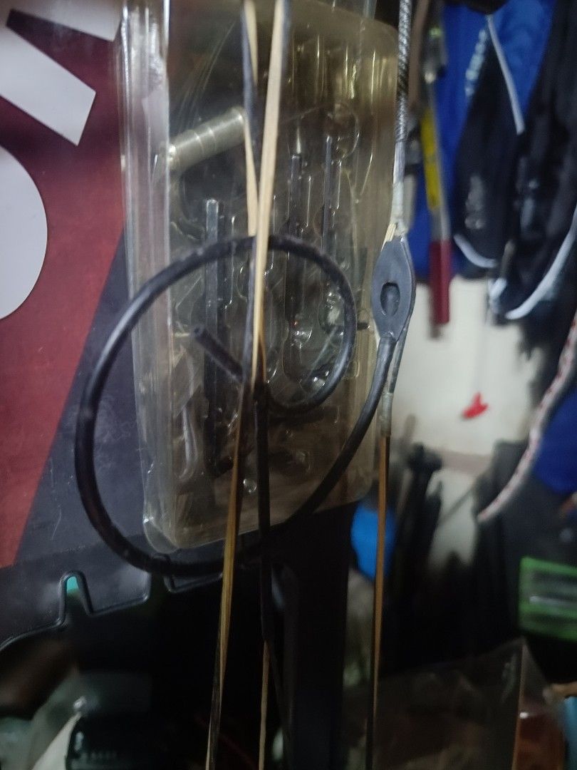 Barnett Vortex Youth Compound Bow, Sports Equipment, Other Sports ...