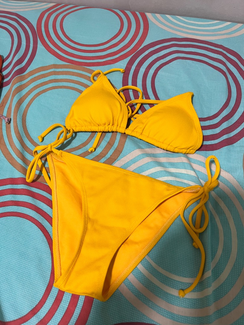 Bench Bikini small, Women's Fashion, Swimwear, Bikinis & Swimsuits on ...