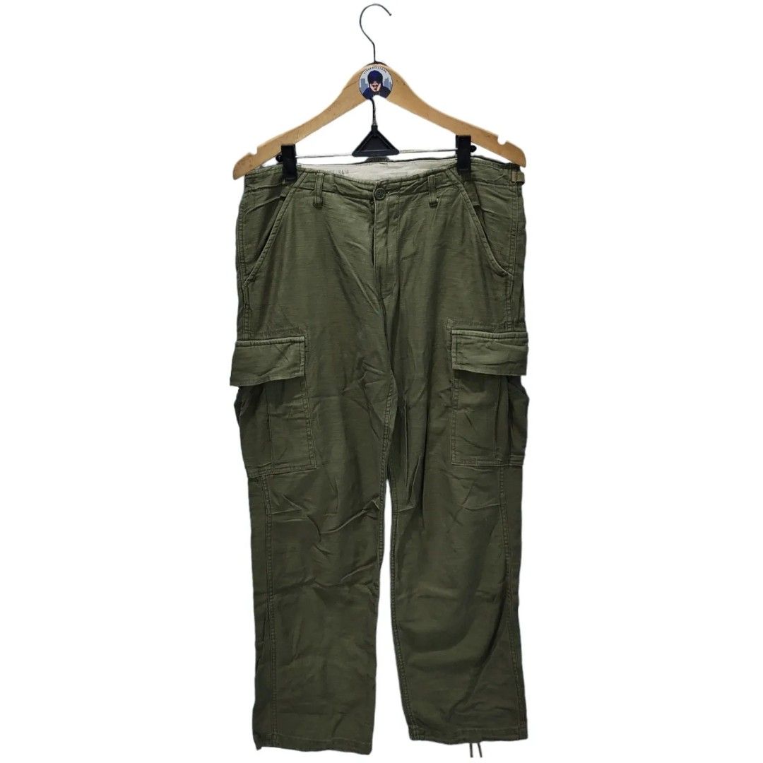 Celana cargo m65 military green, Fesyen Pria, Pakaian , Bawahan di Carousell