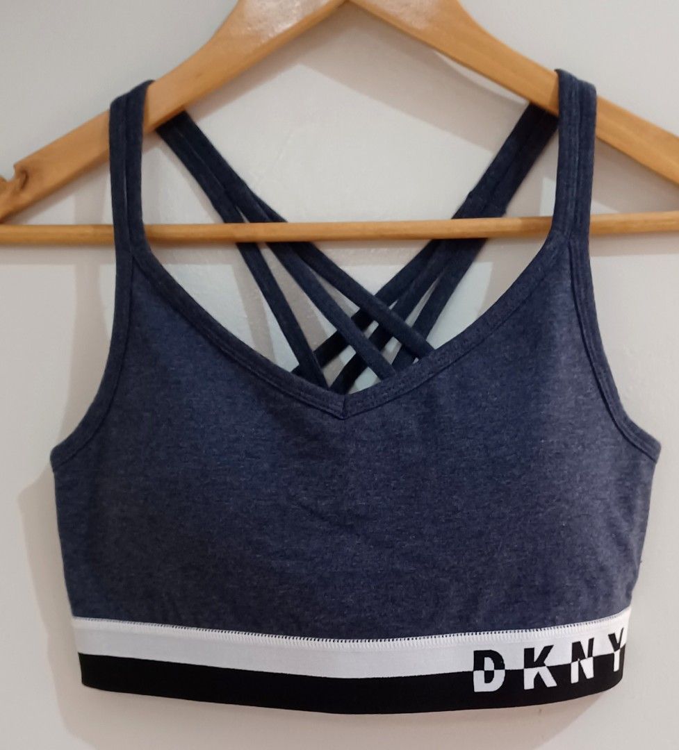 D_K_N_Y Cedar Logo Sports Bra, Women's Fashion, Activewear on Carousell