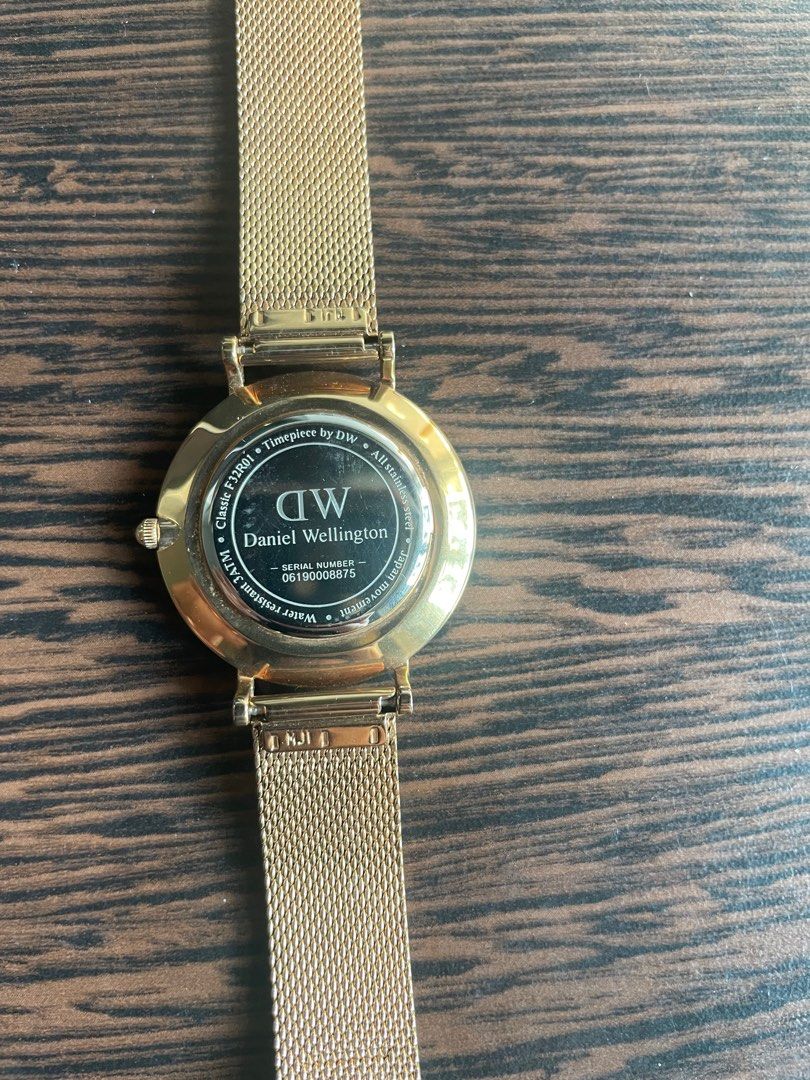 Daniel Wellington Watch, Women's Fashion, Watches & Accessories ...