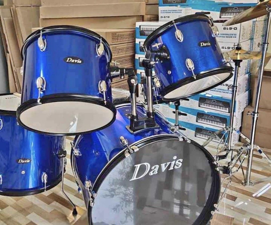 Davis Drum Set, Hobbies & Toys, Music & Media, Musical Instruments on ...