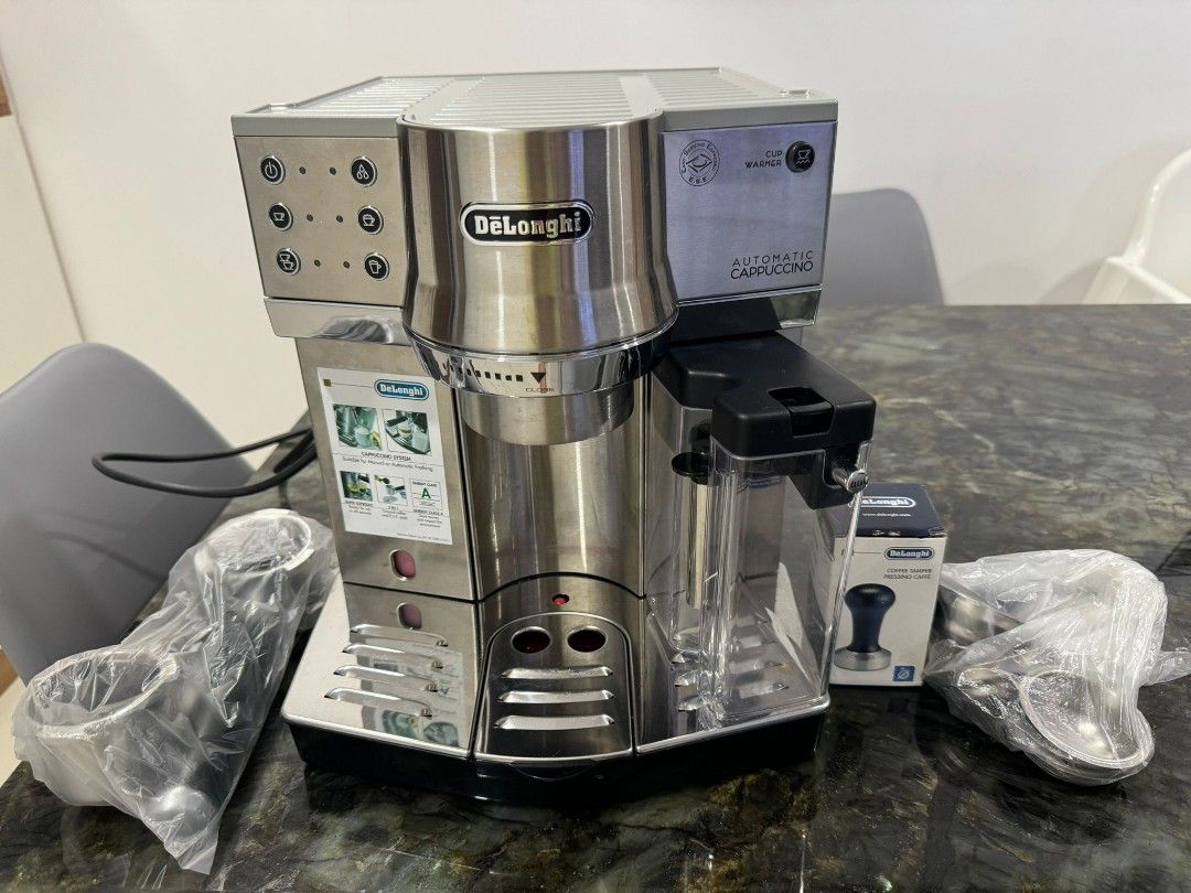 Delonghi coffee machine EC860.M, TV & Home Appliances, Kitchen ...